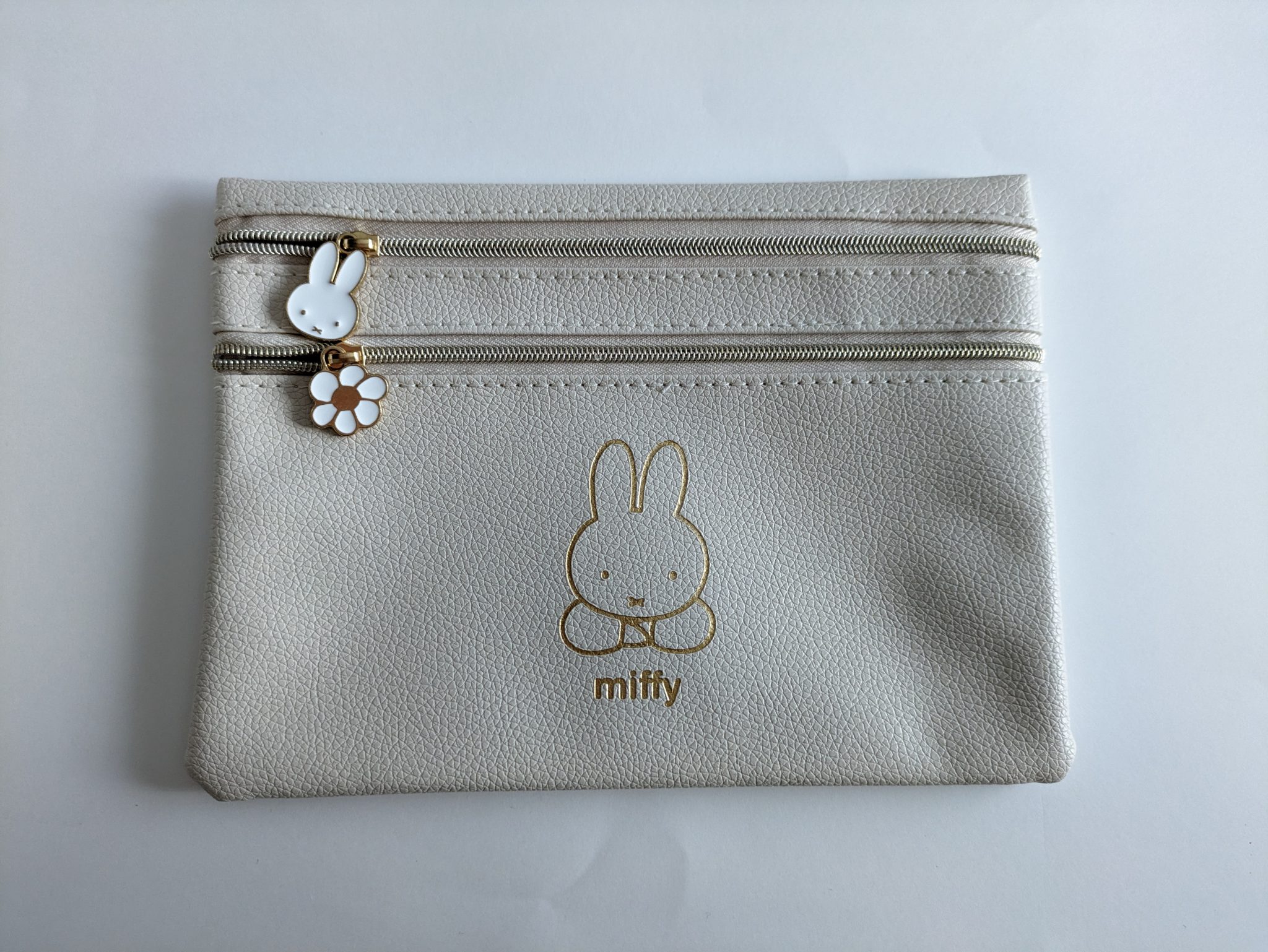 【開封レビュー】SPRiNG（スプリング）2023年12月号増刊号《特別付録》miffy（ミッフィー）ミッフィーのチャーム付きで豪華！ 整頓 ...